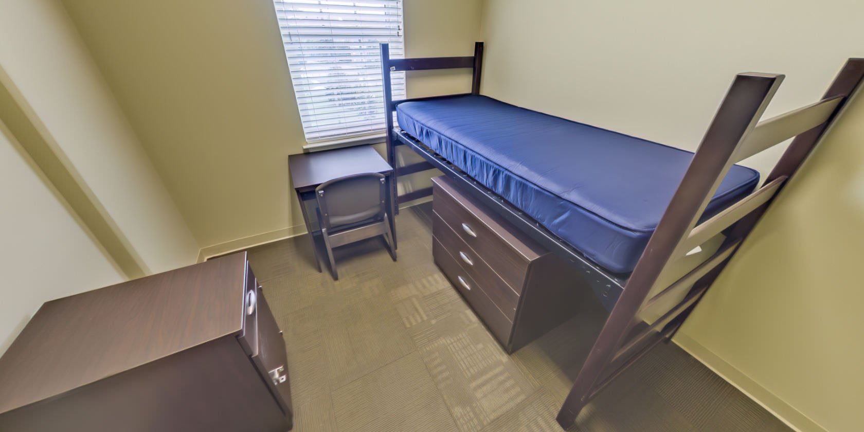 University of Alabama - Presidential II - 4-BR Suite - Barnes Creative ...
