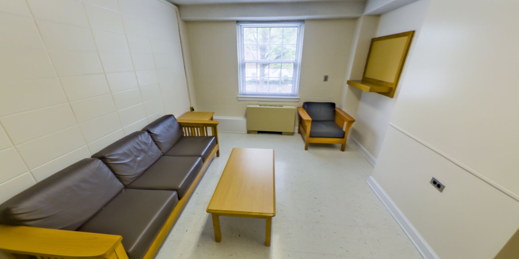 University of Alabama - Parham 2-Person Suite-B - Barnes Creative Studios