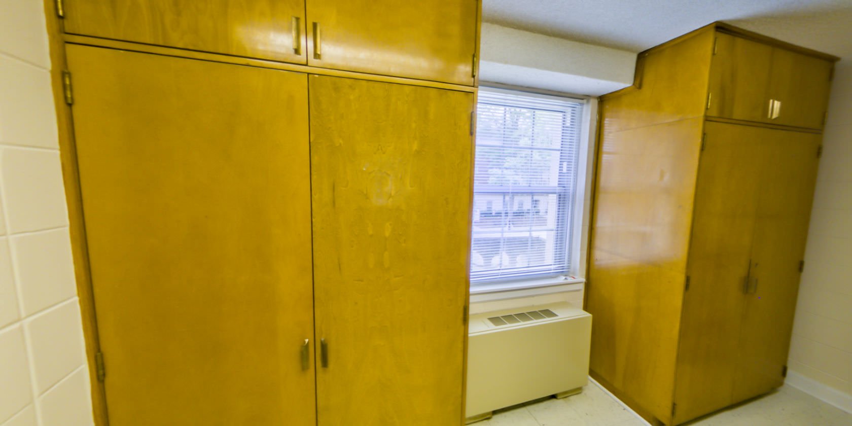 University of Alabama - Parham 2-Person Suite-B - Barnes Creative Studios