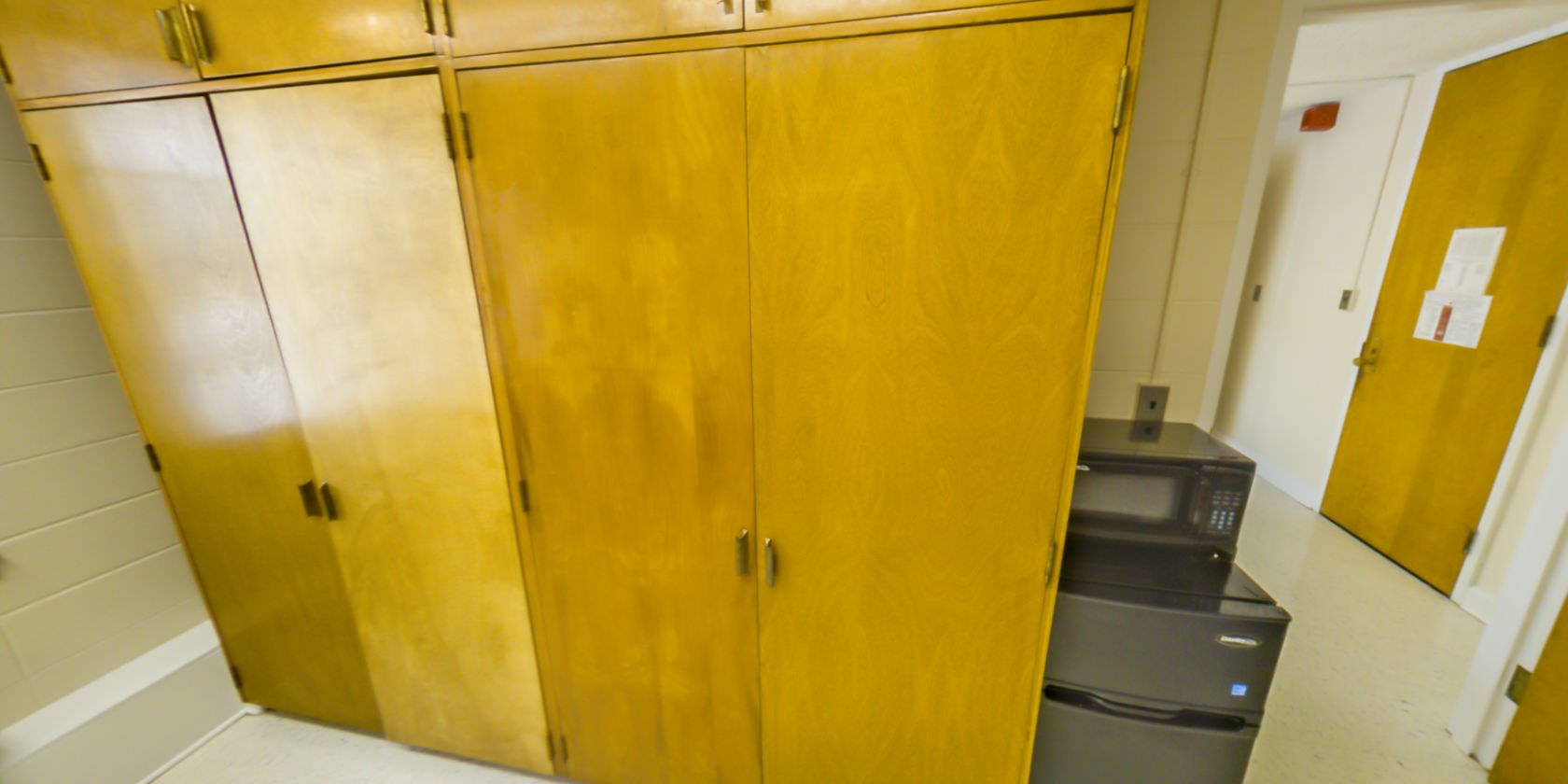 University of Alabama - Parham 2-Person Suite-B - Barnes Creative Studios