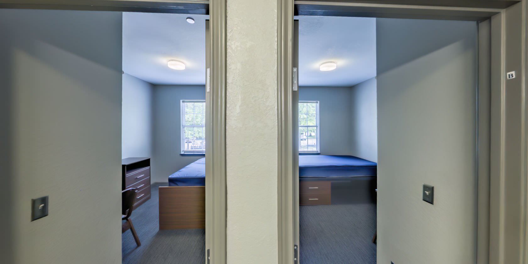 University of Alabama - Bryant 4 BR Suite - Barnes Creative Studios