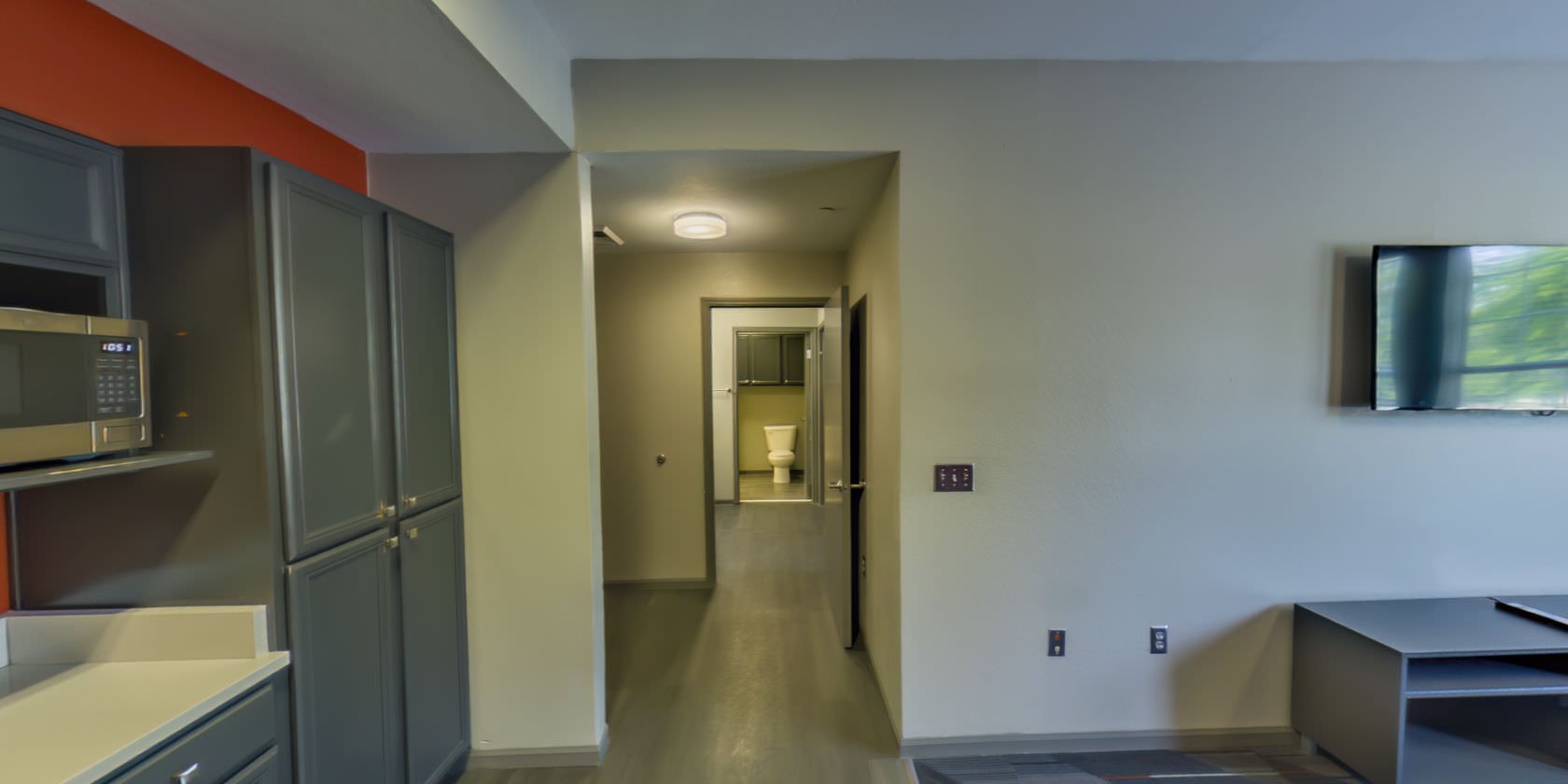 University of Alabama - Bryant 4 BR Suite - Barnes Creative Studios