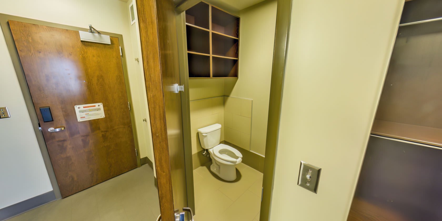 University of Alabama - England Double - Barnes Creative Studios