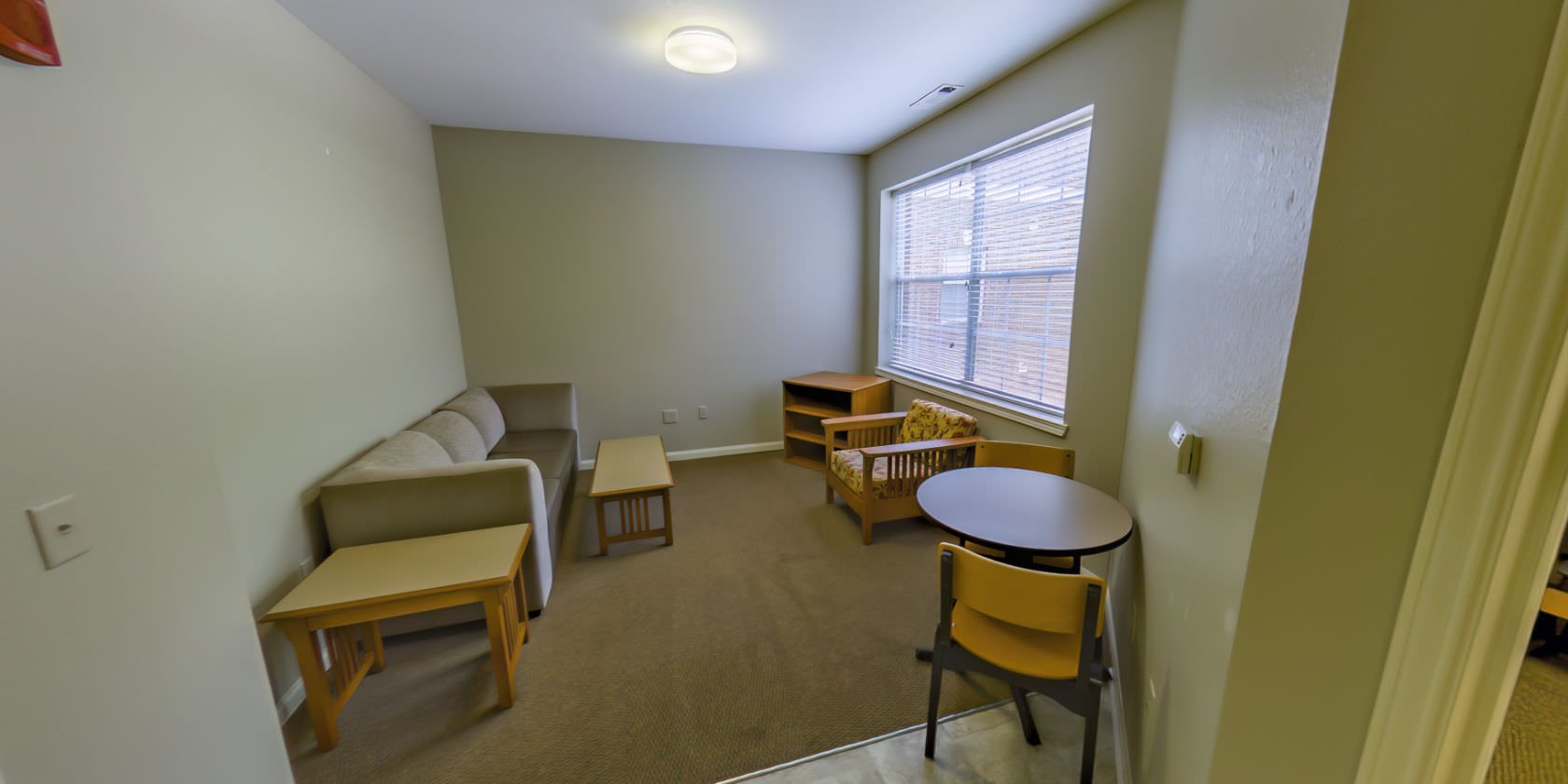 University of Alabama - Lakeside 1 BR Suite - Barnes Creative Studios