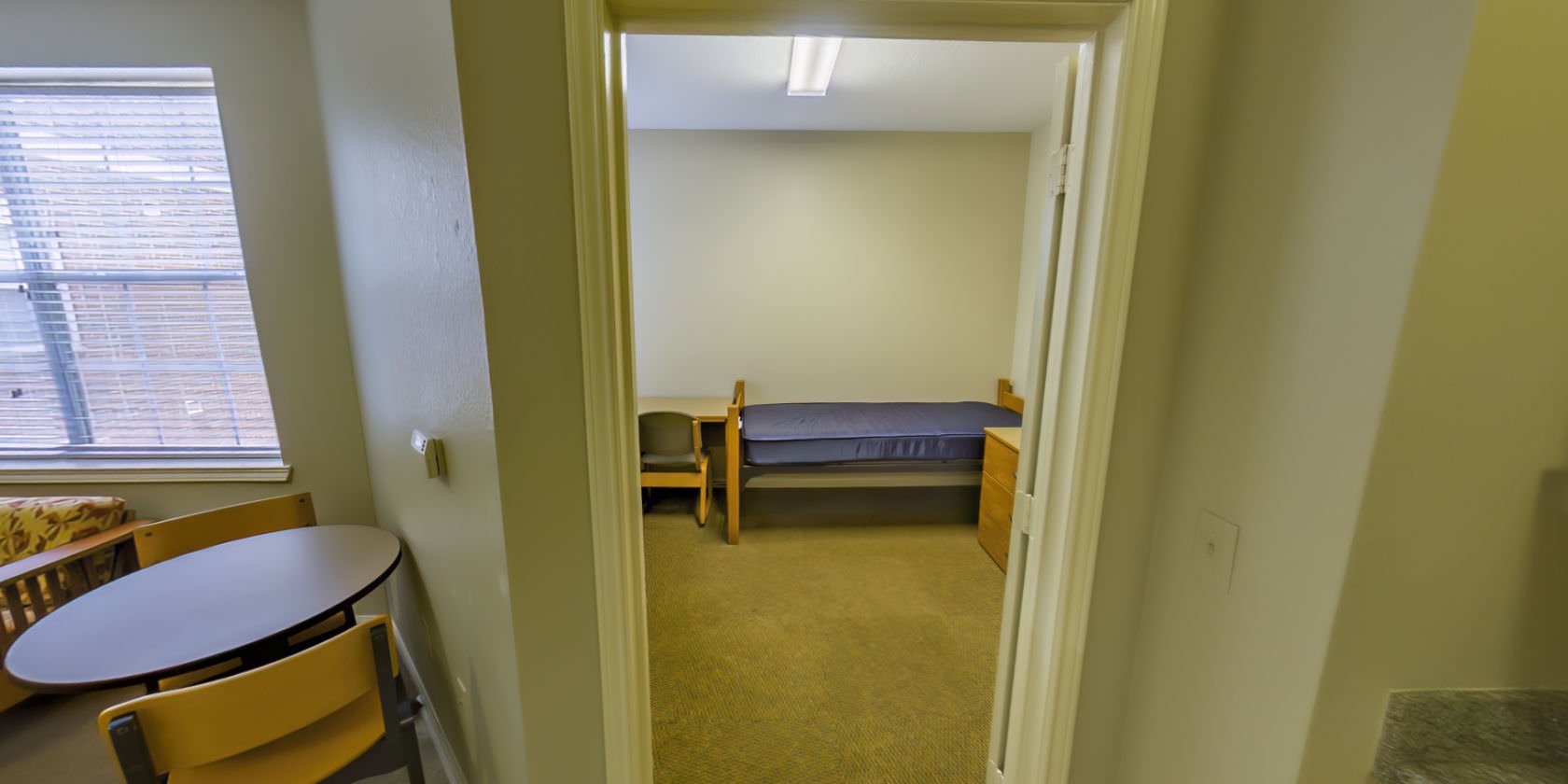 University of Alabama - Lakeside 1 BR Suite - Barnes Creative Studios