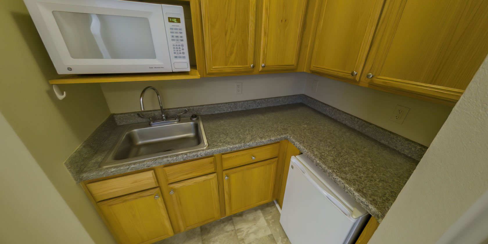 University of Alabama - Lakeside 1 BR Suite - Barnes Creative Studios