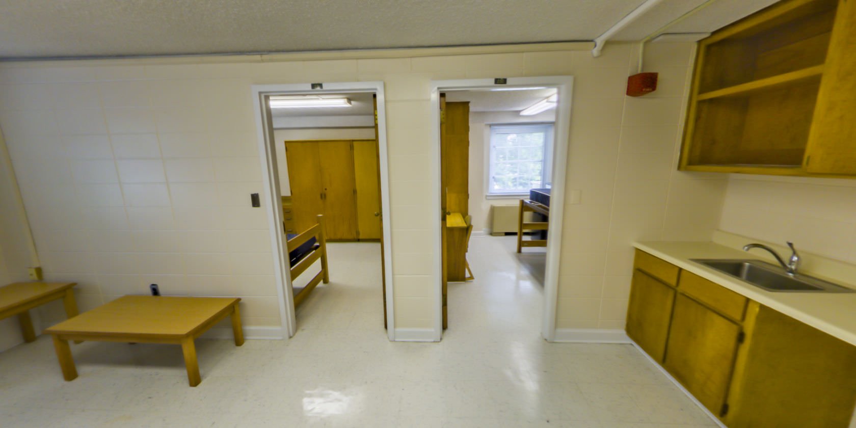 University of Alabama - Parham 3 Person Suite - Barnes Creative Studios