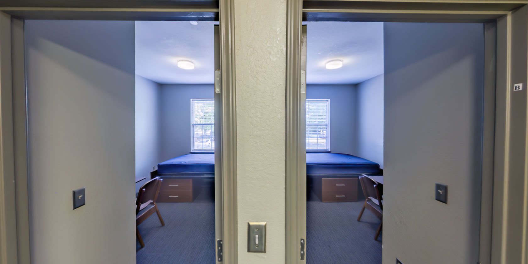 University of Alabama - Bryant 2 BR Suite - Barnes Creative Studios