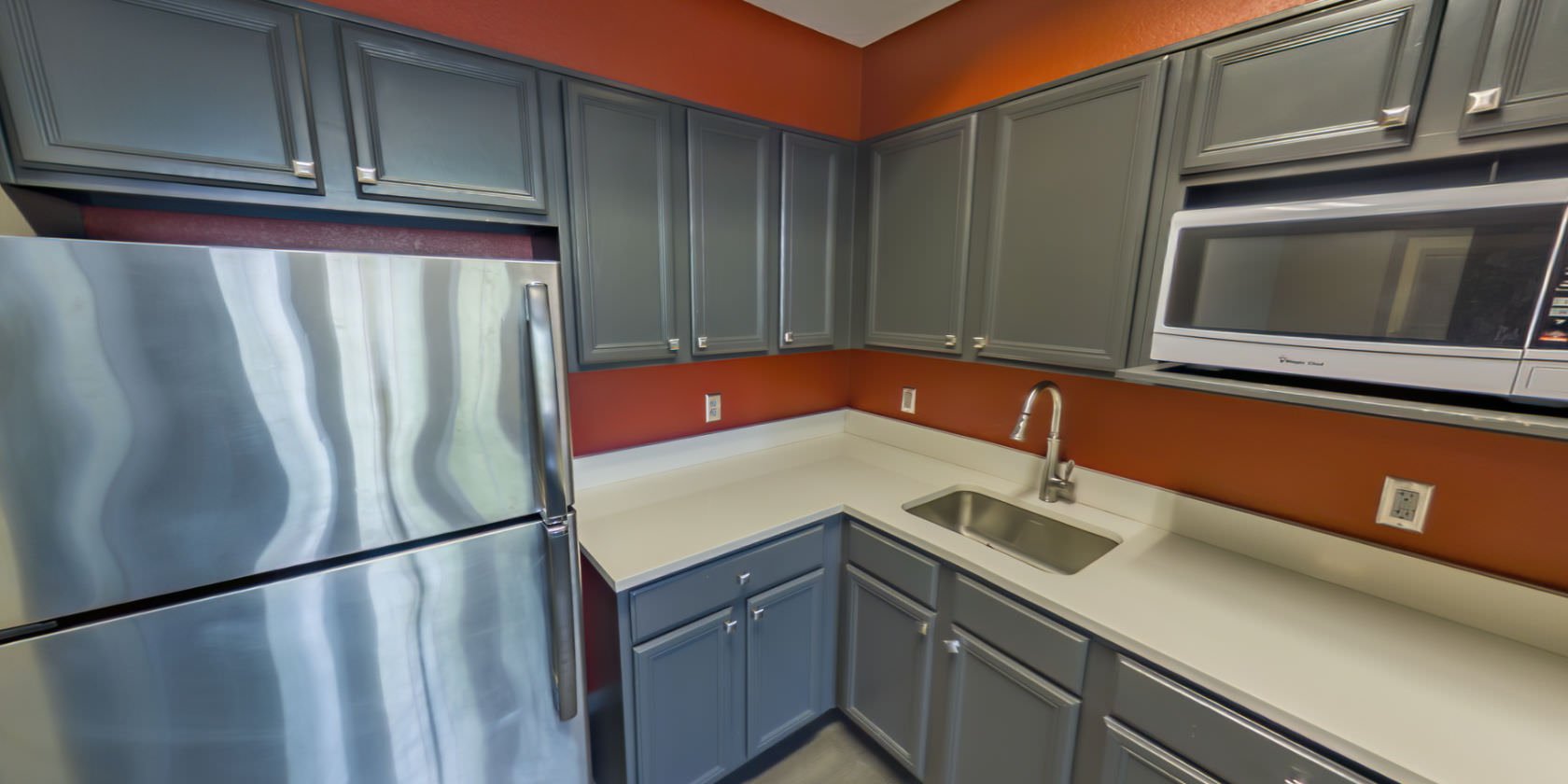 University of Alabama - Bryant 2 BR Suite - Barnes Creative Studios