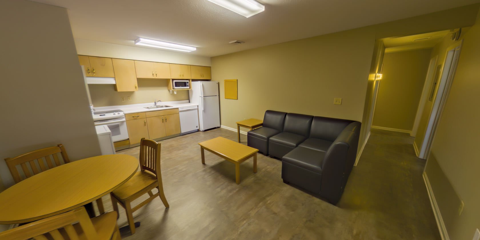 University of Alabama - Bryce Lawn Apt - Barnes Creative Studios