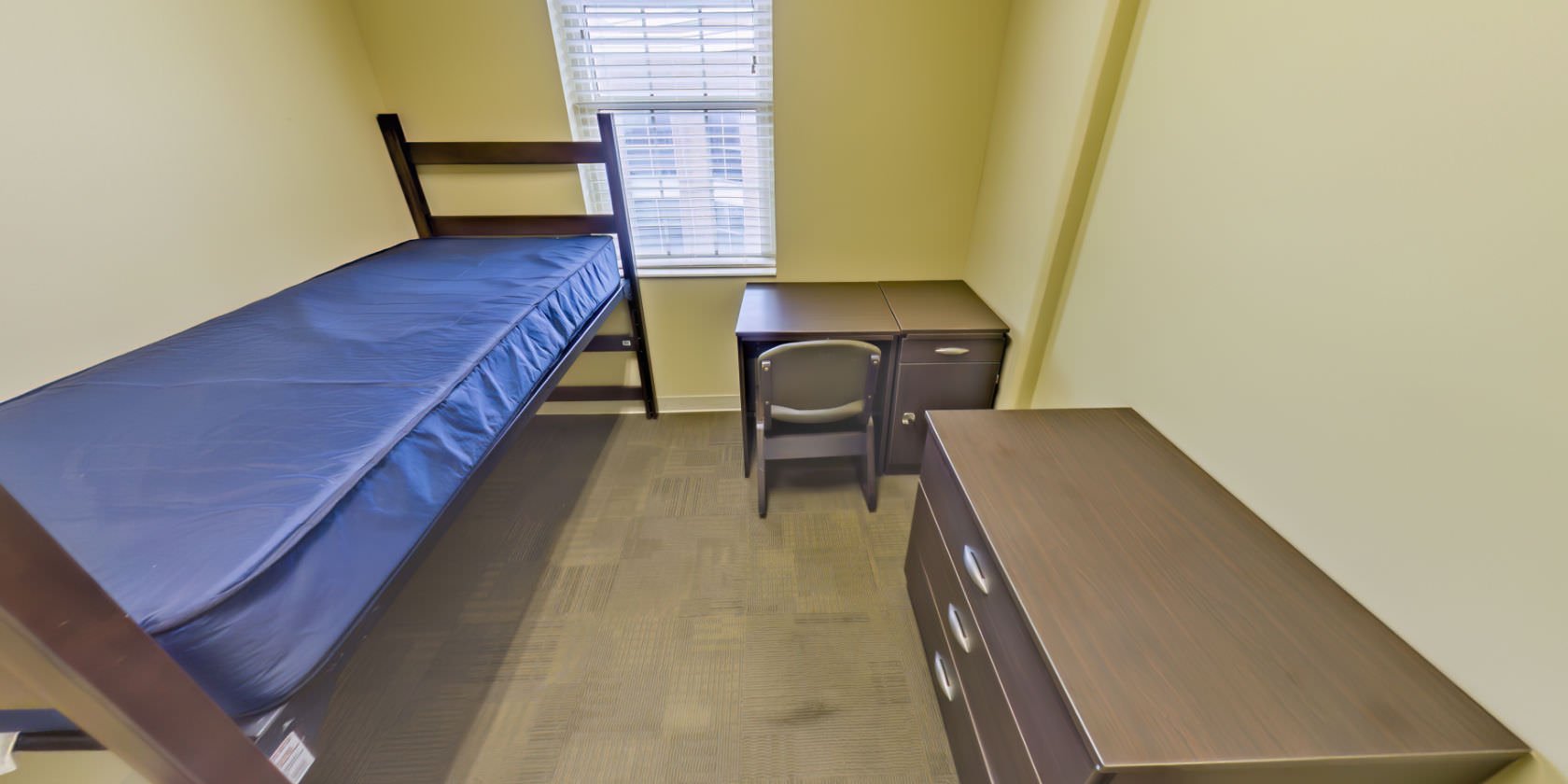 University of Alabama - Presidential I - 4-BR Suite - Barnes Creative ...