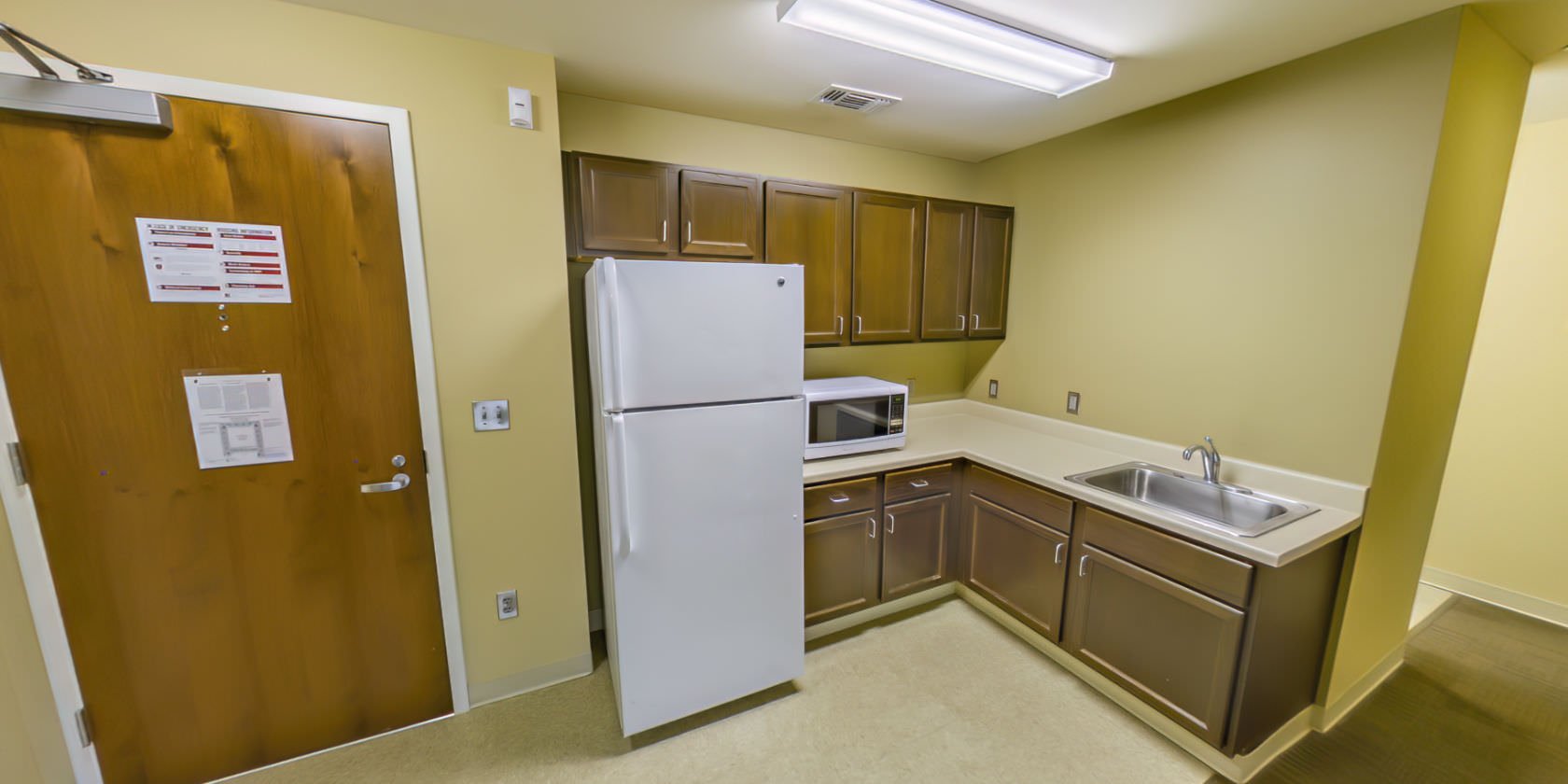 University of Alabama - Presidential I - 4-BR Suite - Barnes Creative Studios