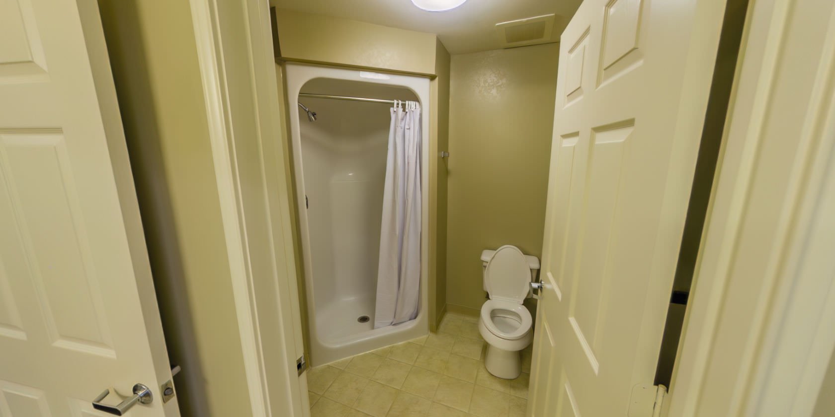 University of Alabama - Riverside 2 BR Suite - Barnes Creative Studios