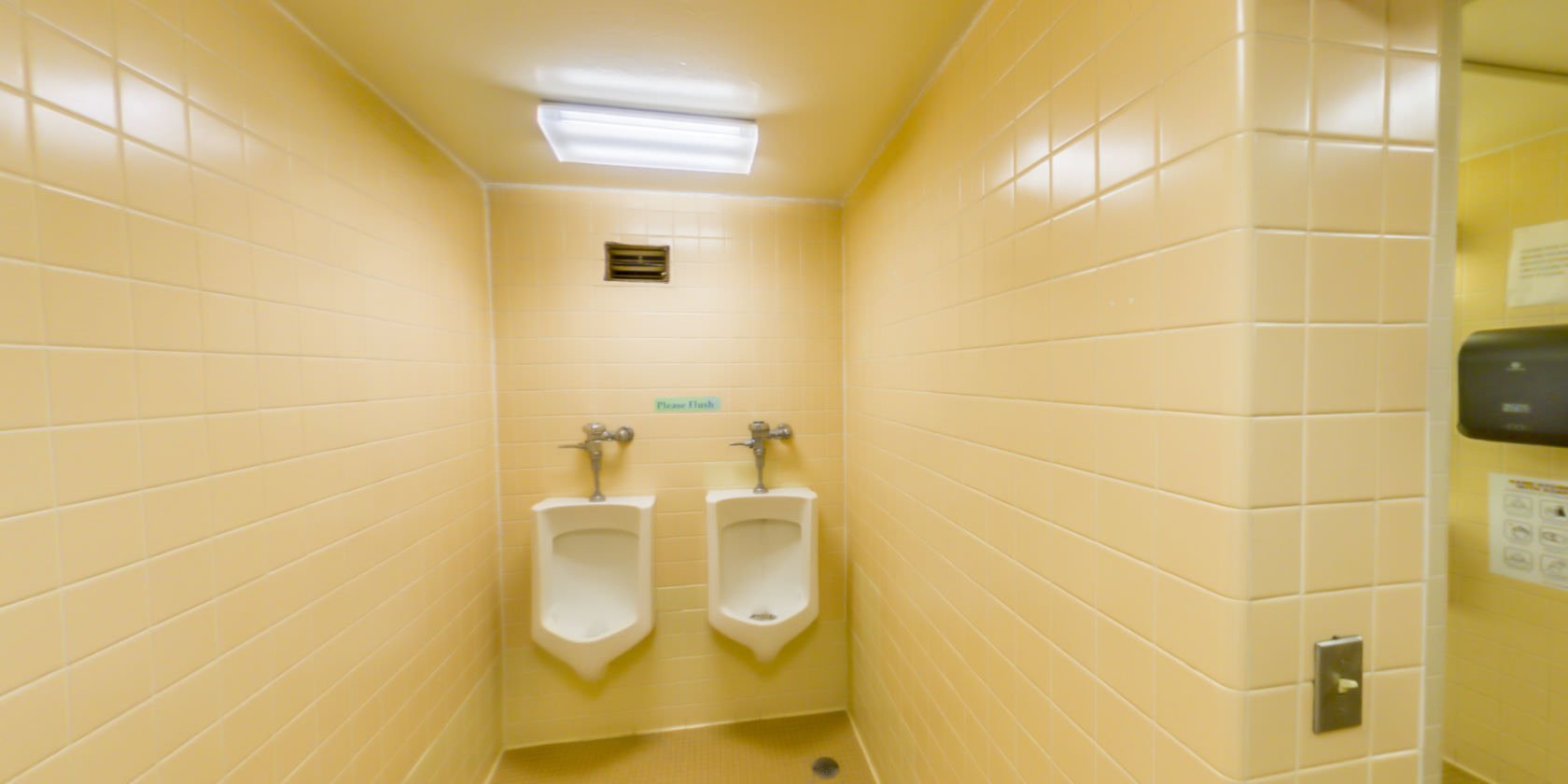 University of Alabama - Burke 3 Person Suite - Barnes Creative Studios