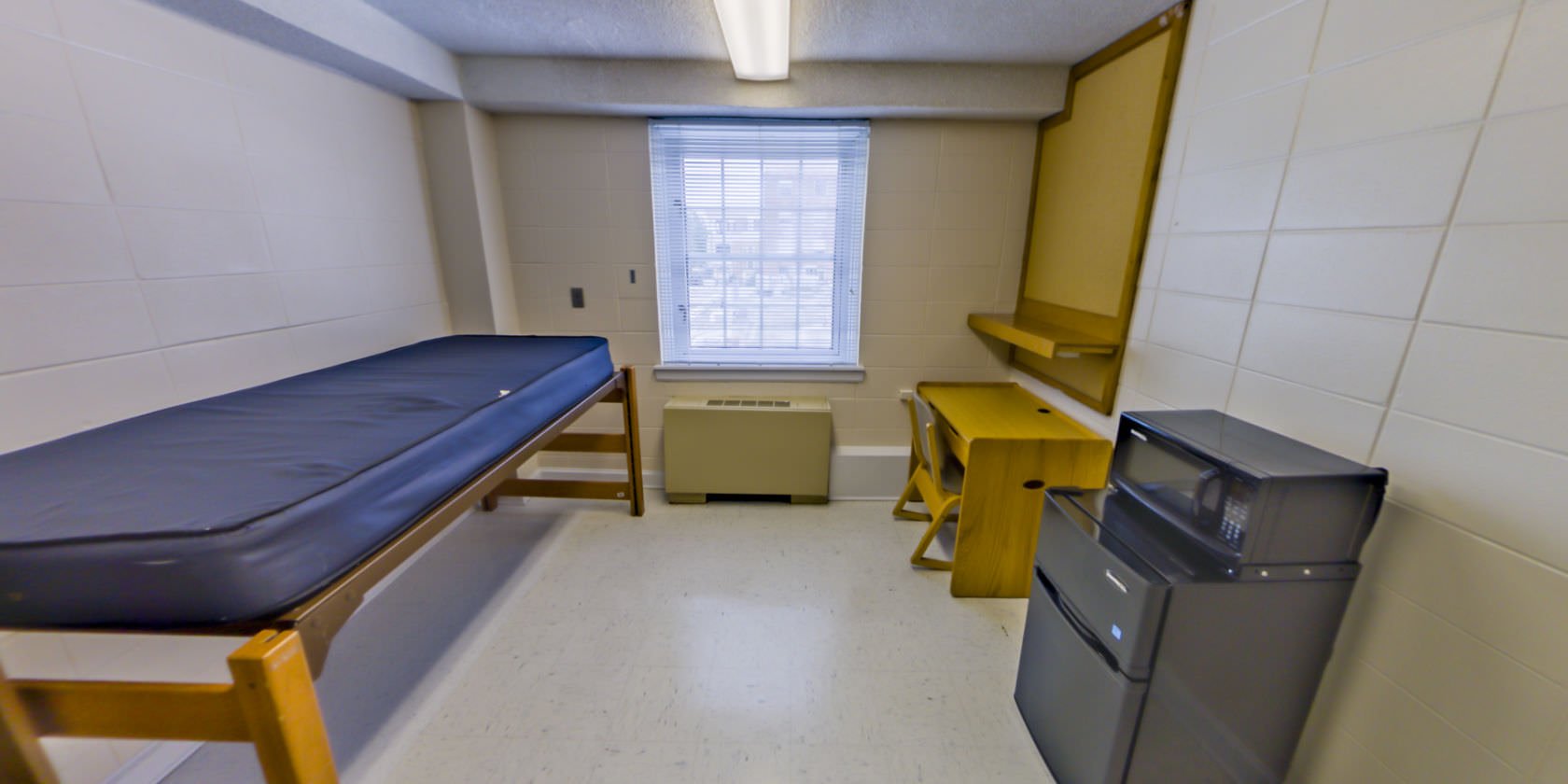 University of Alabama - Parham 2-Person Suite-A - Barnes Creative Studios